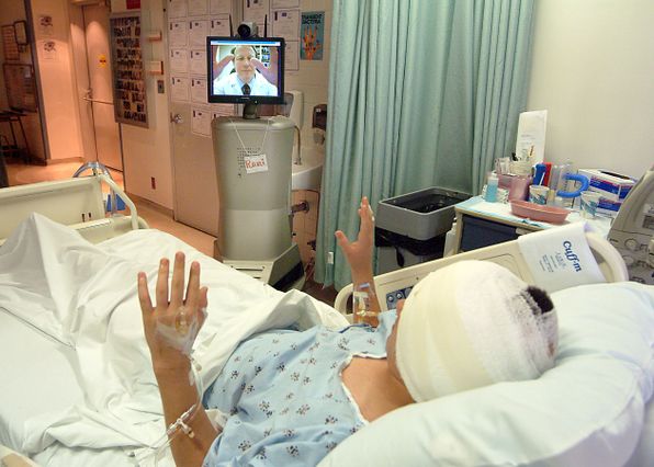 UCLA Medical Center Becomes World’s First Hospital to Introduce Remote Presence Robots in ICU | UCLA